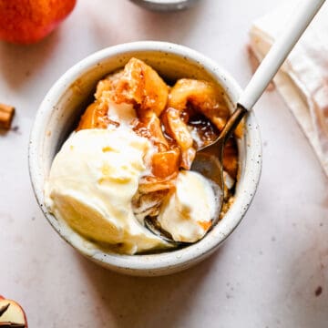 Bisquick Apple Cobbler - Urban Farmie