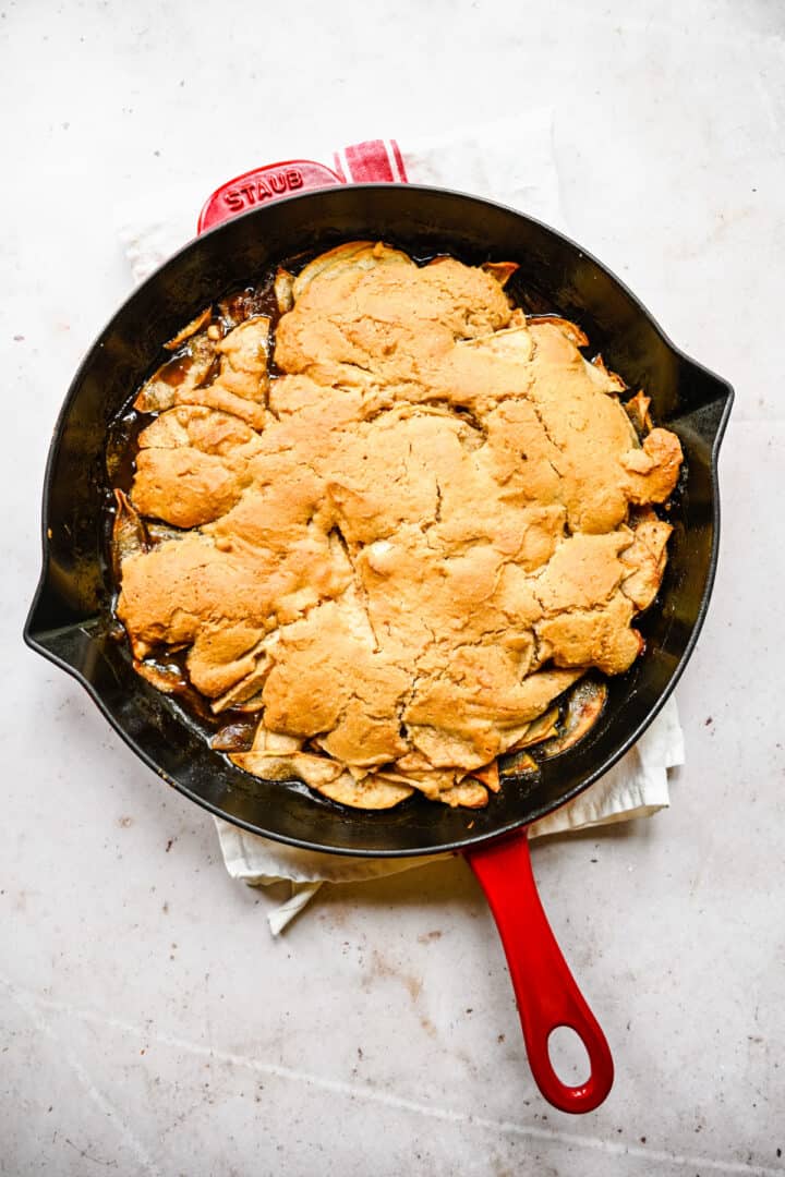 Bisquick Apple Cobbler - Urban Farmie