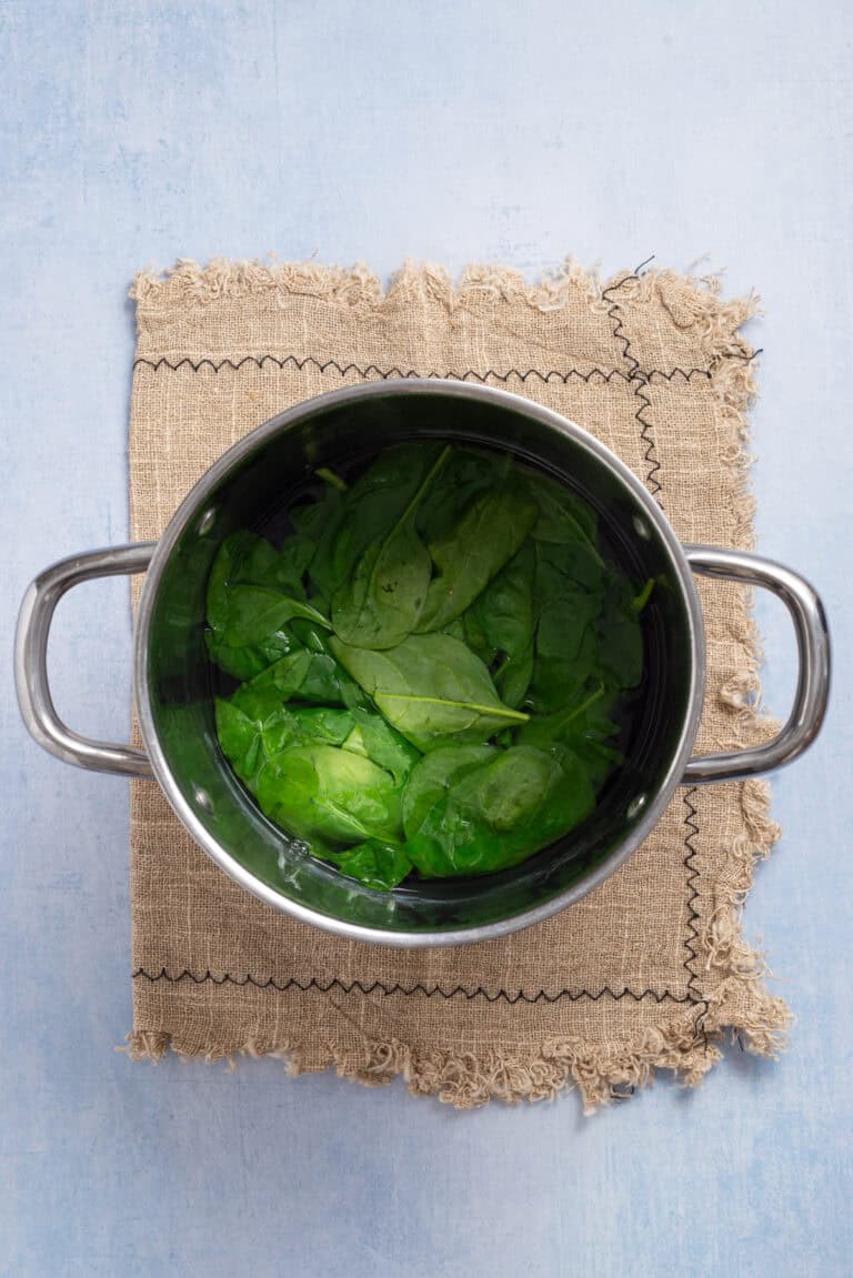 Creamed Spinach (Spinach Maria) - Urban Farmie