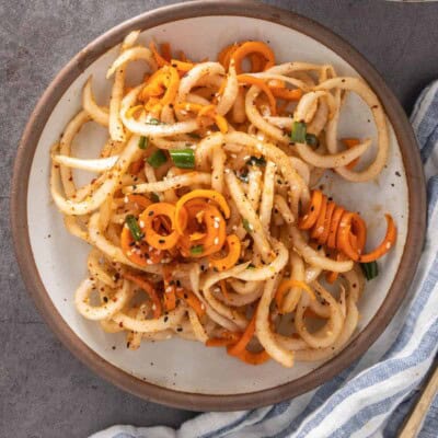 Easy Homemade Daikon Salad (10 Minute Recipe!) - Urban Farmie