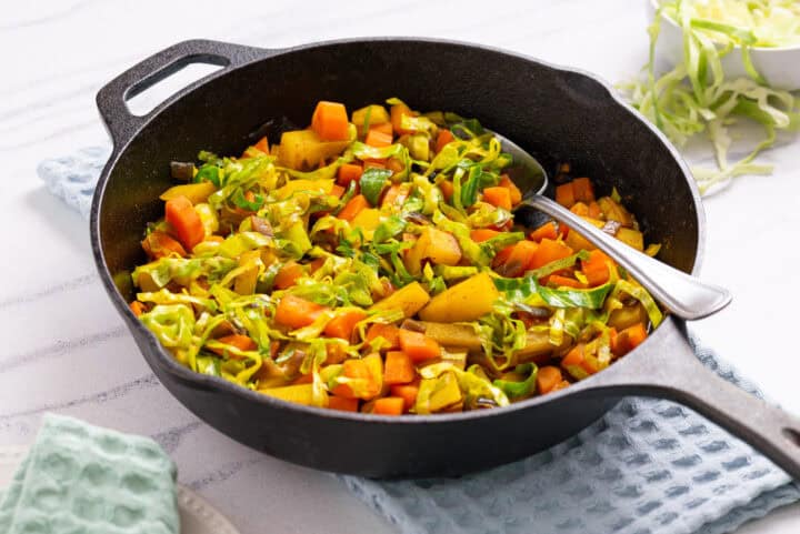 Authentic Ethiopian Cabbage (Atakilt Wat)