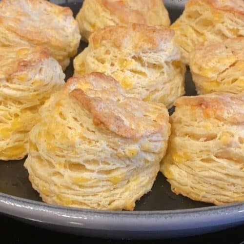 Homemade Flaky Cheddar Biscuits (45 Minutes Only) - Urban Farmie