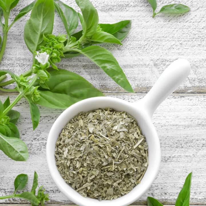 How to Dry Basil (5 Easy Ways!)