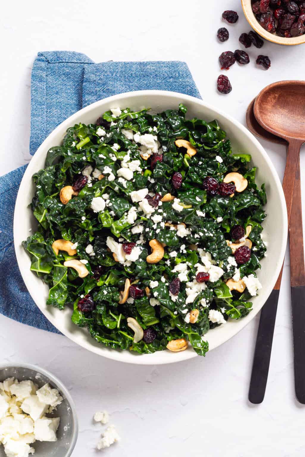 Kale Salad With Cranberries (5-minute Meal Prep)