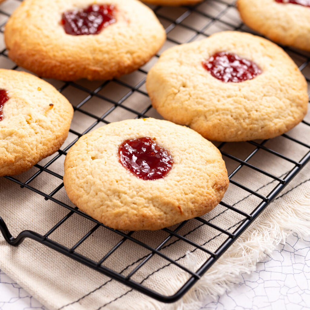 Strawberry Lemonade Cookies