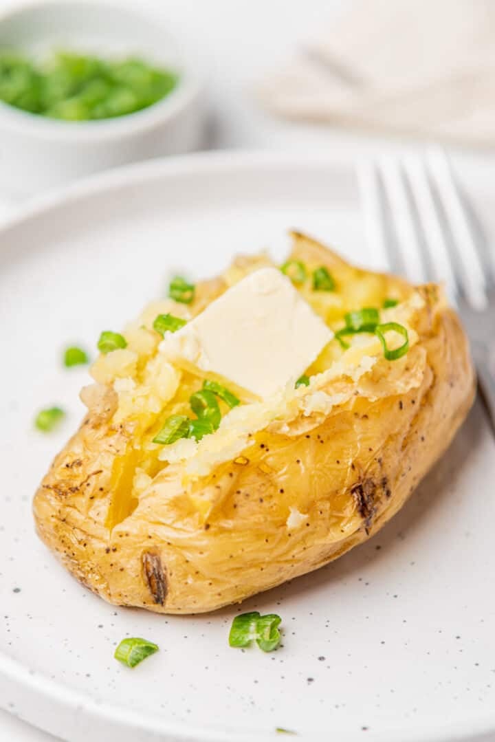 Easy Microwave Baked Potato