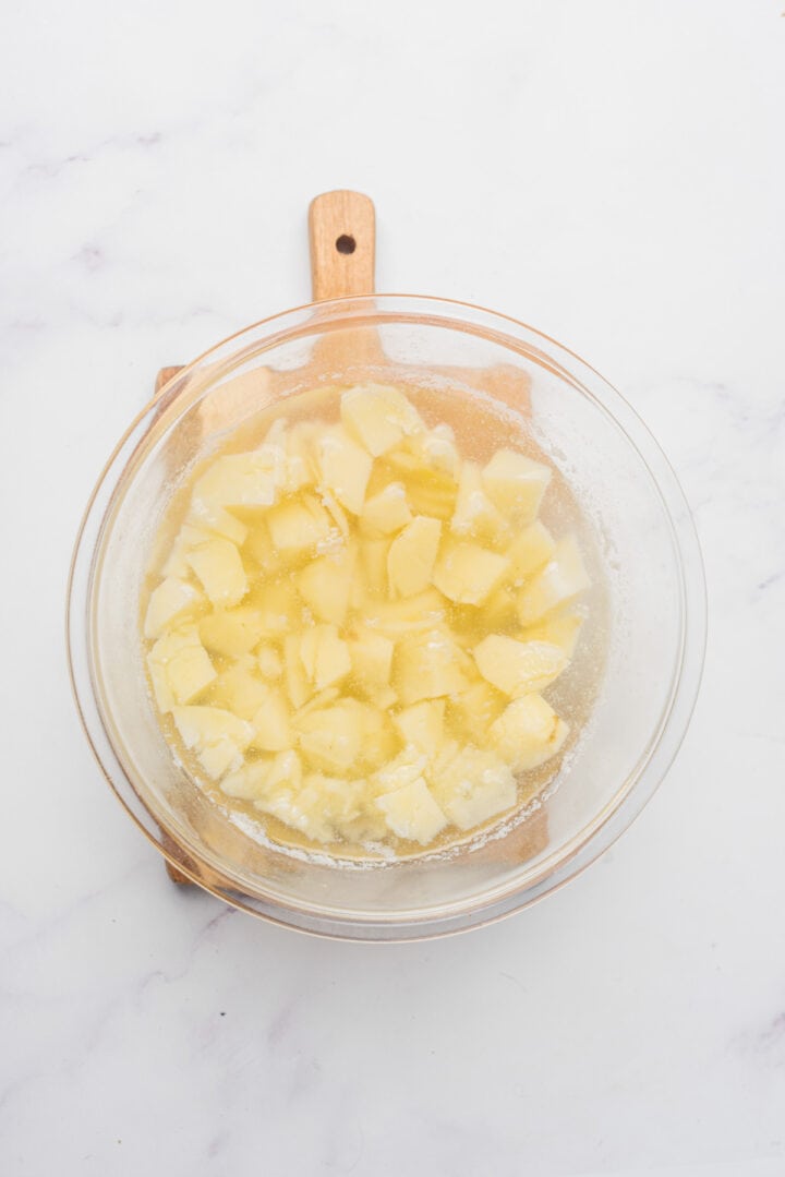 Easy, Creamy Microwave Mashed Potatoes