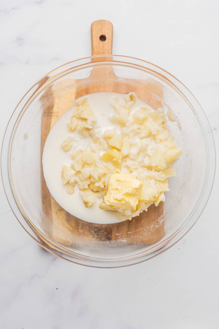 Easy, Creamy Microwave Mashed Potatoes