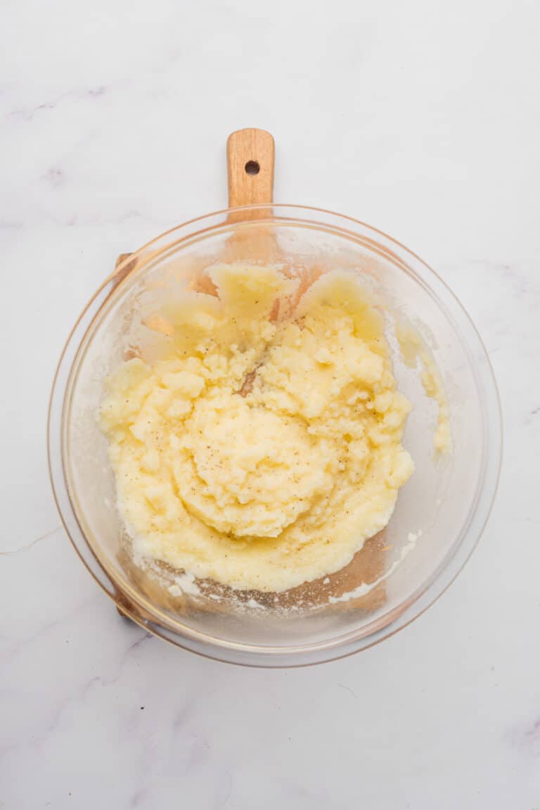 Easy, Creamy Microwave Mashed Potatoes