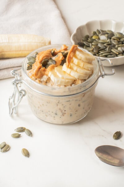 Peanut Butter Banana Overnight Oats (42g, No Protein Powder)