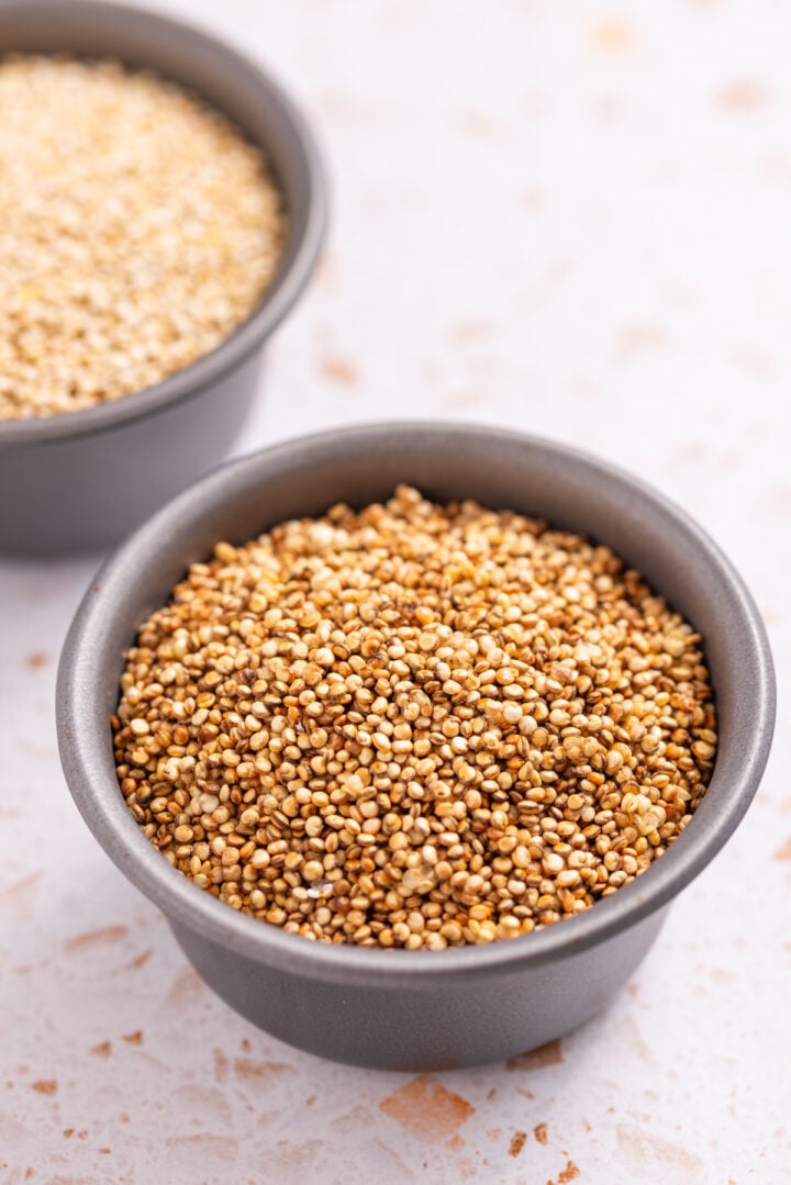 Puffed Quinoa (Easy, 10 Minute Recipe)