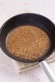 Puffed Quinoa (Easy, 10 Minute Recipe)