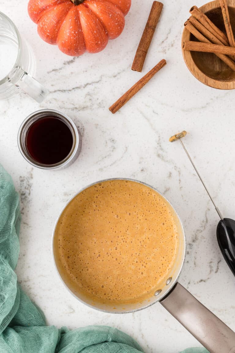 Homemade Pumpkin Spice Latte Recipe - Urban Farmie