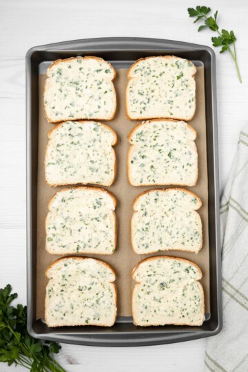 Garlic Bread with Sliced Bread
