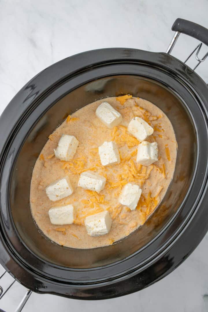 Slow Cooker Mac and Cheese