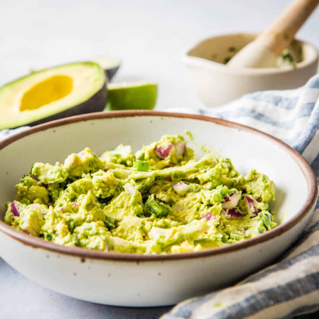 The Best Spicy Guacamole Recipe
