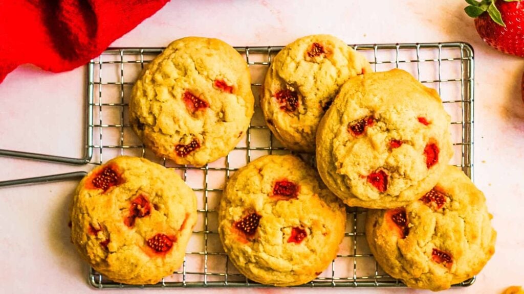 Strawberry Shortcake Cookies