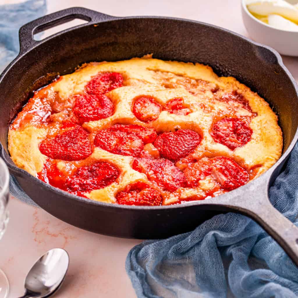 Strawberry Spoon Cake Recipe - Urban Farmie